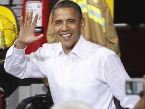 Obama Encourages People To Clap For Him At Campaign Event ...