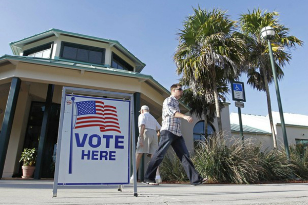 Early Voting Puts Iowa Back in the Spotlight | RealClearPolitics