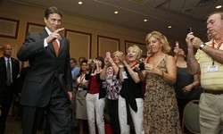 Conservative Bloggers Feud Over Perry and Palin | RealClearPolitics